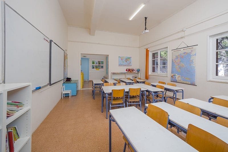 Δημοτικό - ΜΟΝΤΕΣΣΟΡΙΑΝΑ ΣΧΟΛΕΙΑ