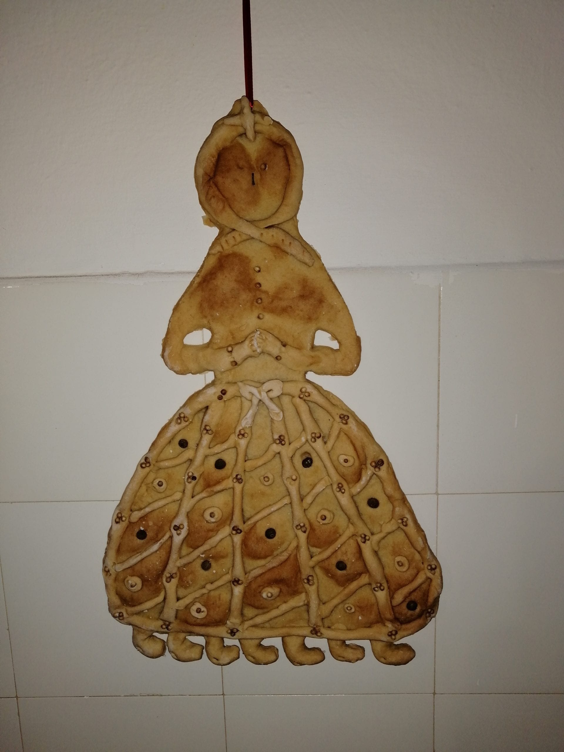 Η ΚΥΡΑ ΣΑΡΑΚΟΣΤΗ - ΜΟΝΤΕΣΣΟΡΙΑΝΑ ΣΧΟΛΕΙΑ