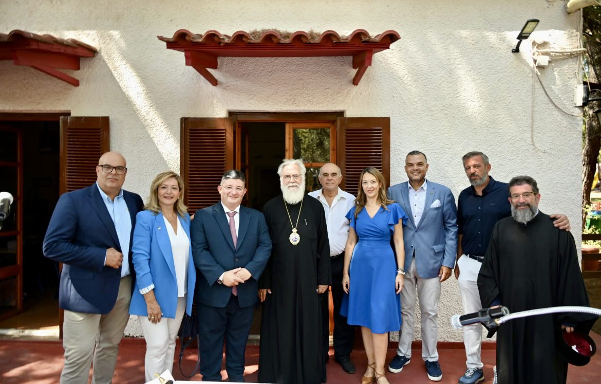 ΑΓΙΑΣΜΟΣ ΤΟΥ ΣΧΟΛΕΙΟΥ ΜΑΣ - ΜΟΝΤΕΣΣΟΡΙΑΝΑ ΣΧΟΛΕΙΑ